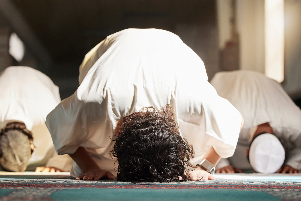 Surah Al-Kafirun and al-Ikhlas for Subuh Qobliyah prayer - alhadiths